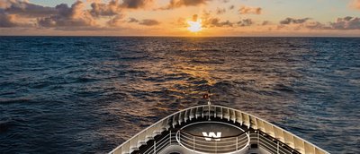 Front Office & Administration jobs on cruise ships 🚢