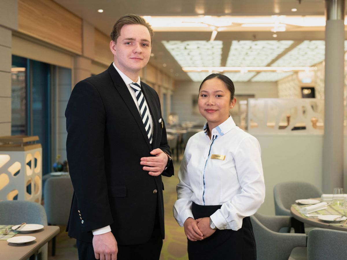 Service Kreuzfahrtschiff Jobs 🛳️ | sea chefs