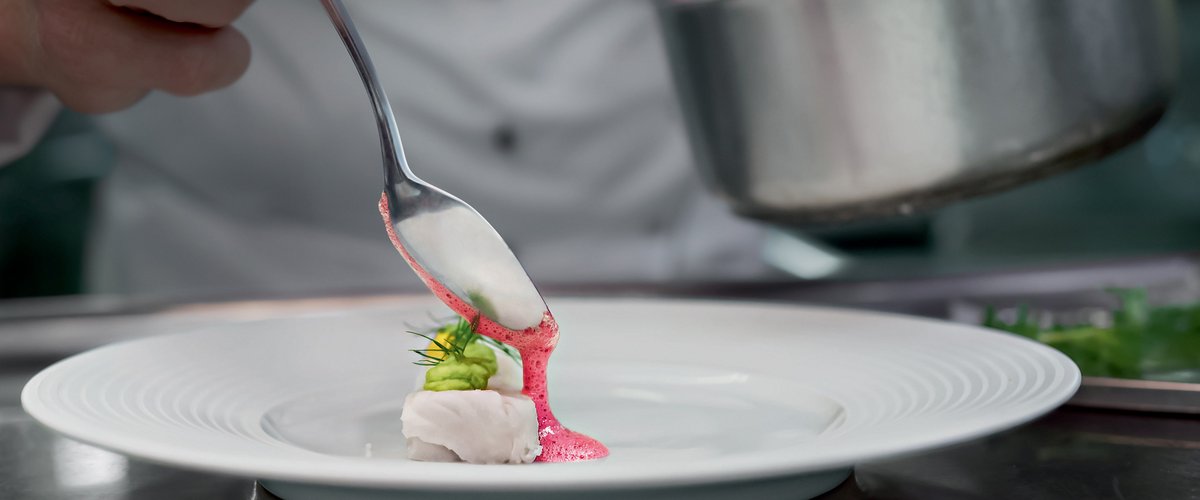 Chef jobs on cruise ships 🛳️ Working in the galley