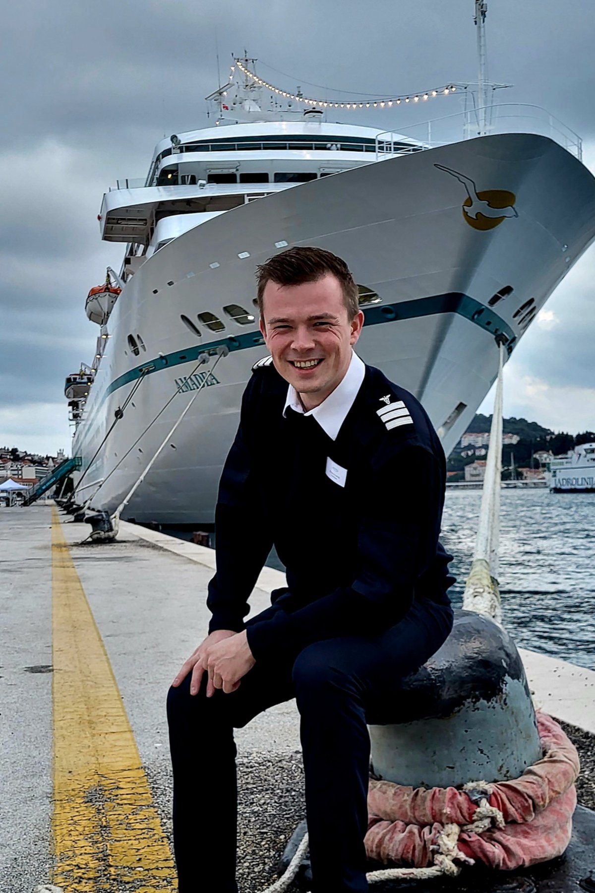 Chief Purser Kreuzfahrtschiff Jobs 🛳️ | sea chefs