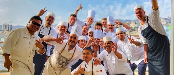 Chef jobs on cruise ships 🛳️ Working in the galley
